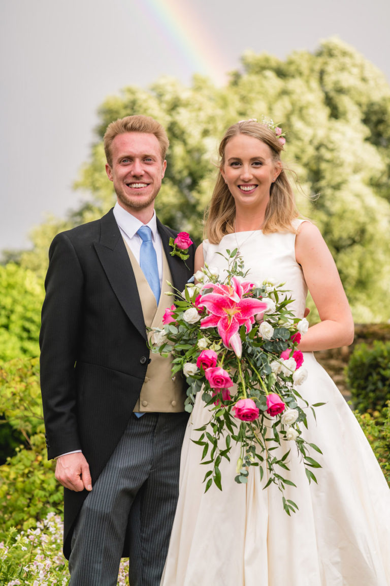 Victoria & Stephen's beautiful English summer wedding in ...