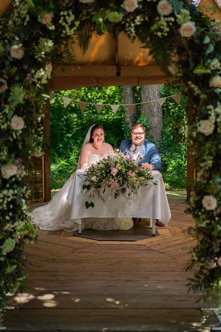 Mike and Kelly's amazing Cornish tipi wedding, with Linus Moran ...