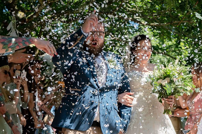 Mike and Kelly's amazing Cornish tipi wedding, with Linus Moran ...