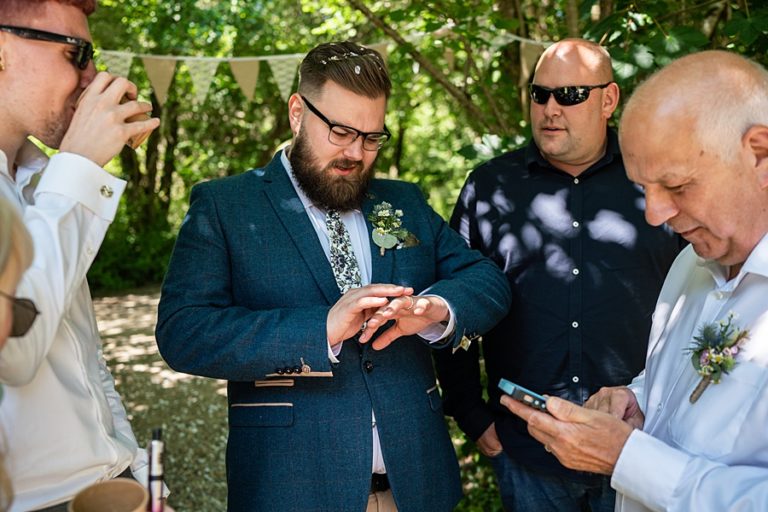 Mike and Kelly's amazing Cornish tipi wedding, with Linus Moran ...