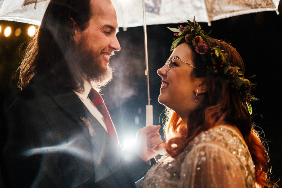 14 reasons we LOVE rainy weddings! - English Wedding