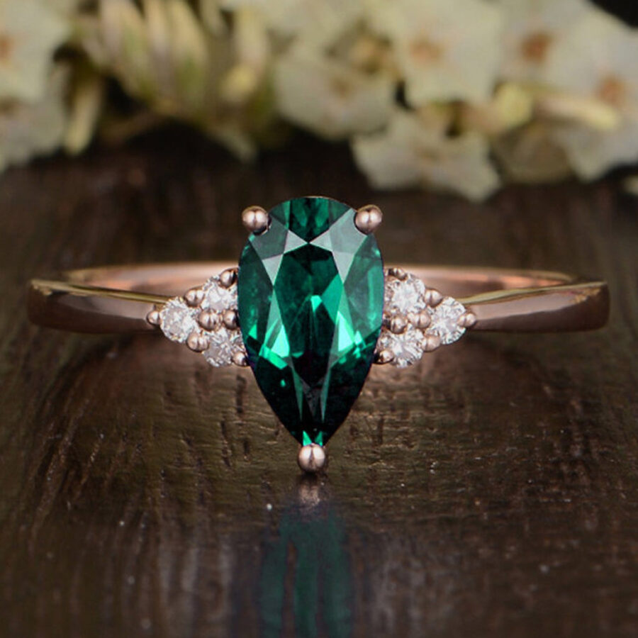 5 Reasons We Love Lab-Grown Gems! - English Wedding