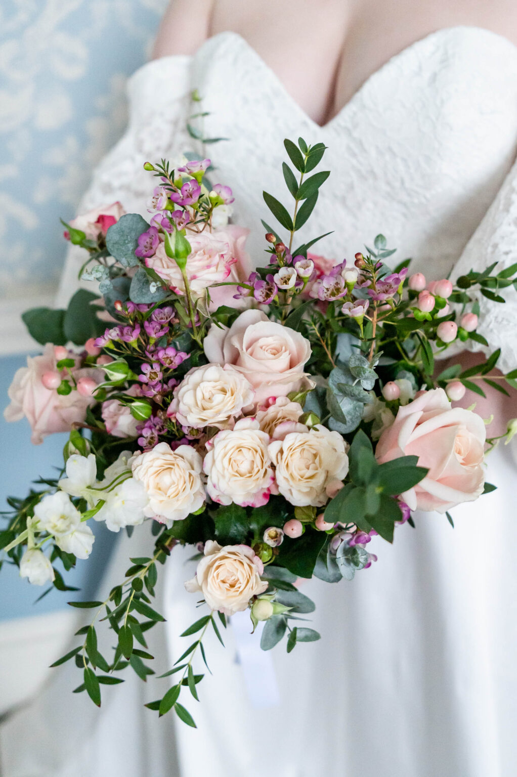 Luxury Spring Wedding Inspiration at the iconic Stowe House - English ...