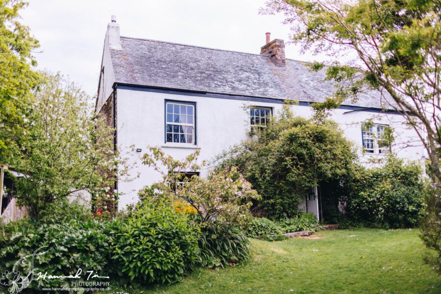 Zoe & Freddie's beautiful elopement in Cornwall, with Hannah Timm ...
