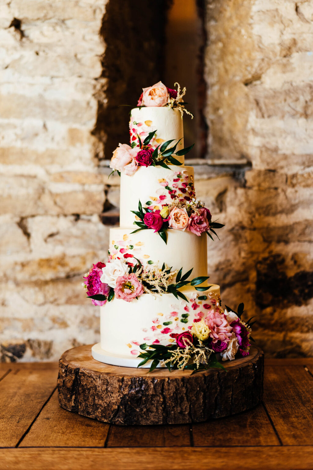 Sophie & AJ's classic and timeless Aynho barn wedding, with Hannah Hall ...