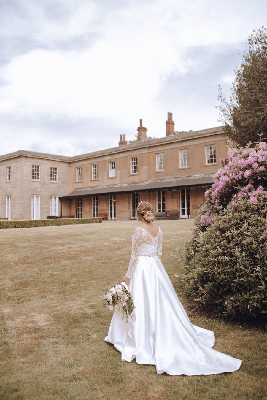 Fillongley Hall - English Wedding