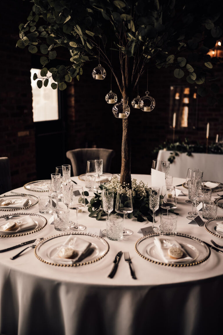 Hannah & Danny's beautiful Oakwood at Ryther wedding, with Joss Denham ...