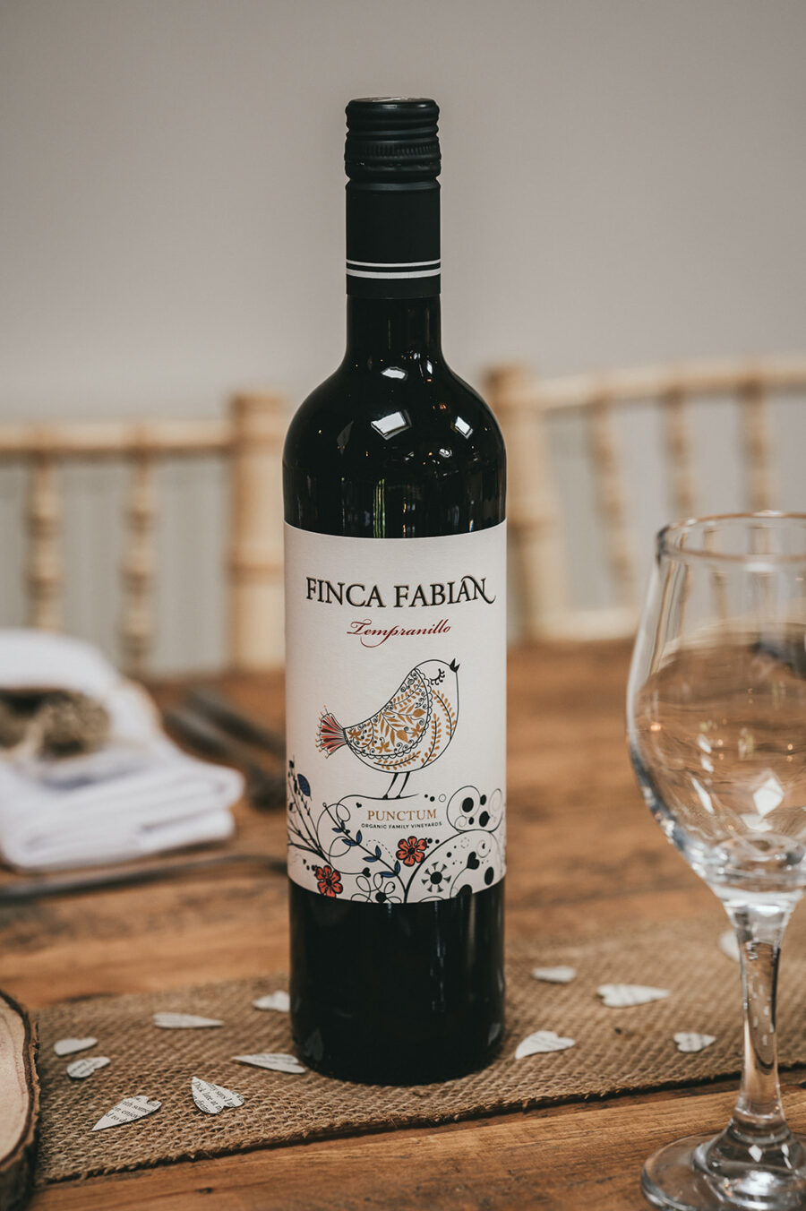 April & Zoe's creative, DIY Chilli Barn wedding, with Sam Chipman ...