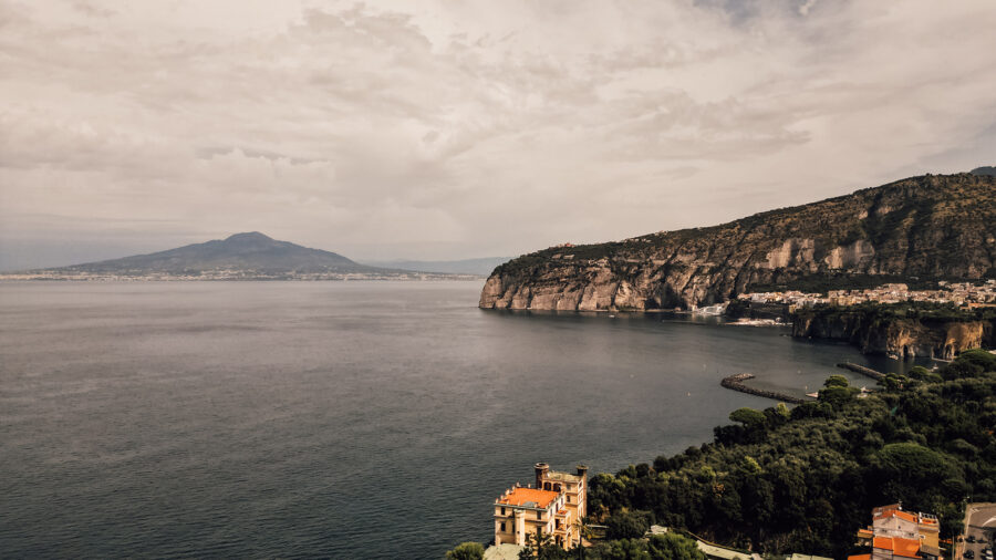 Eleanor & Tom's magical Sorrento wedding, with Joss Denham Photography ...
