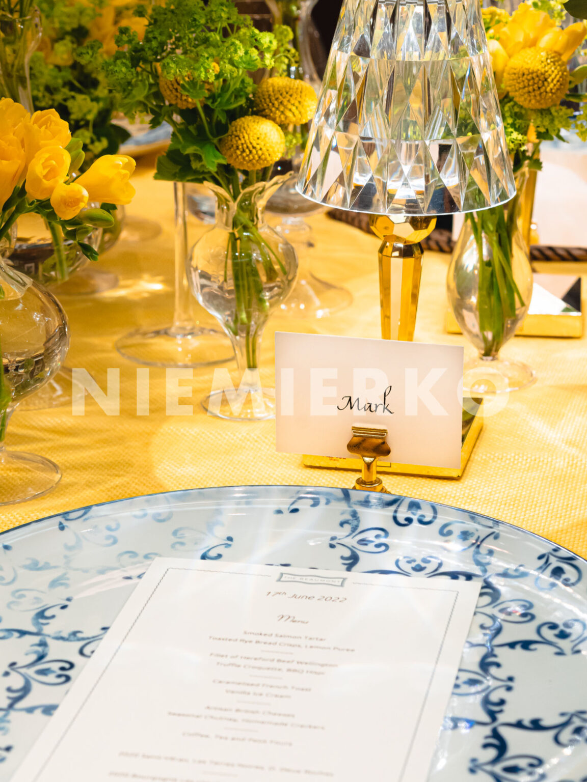 Spring wedding inspiration: the most divine colours - images by ...