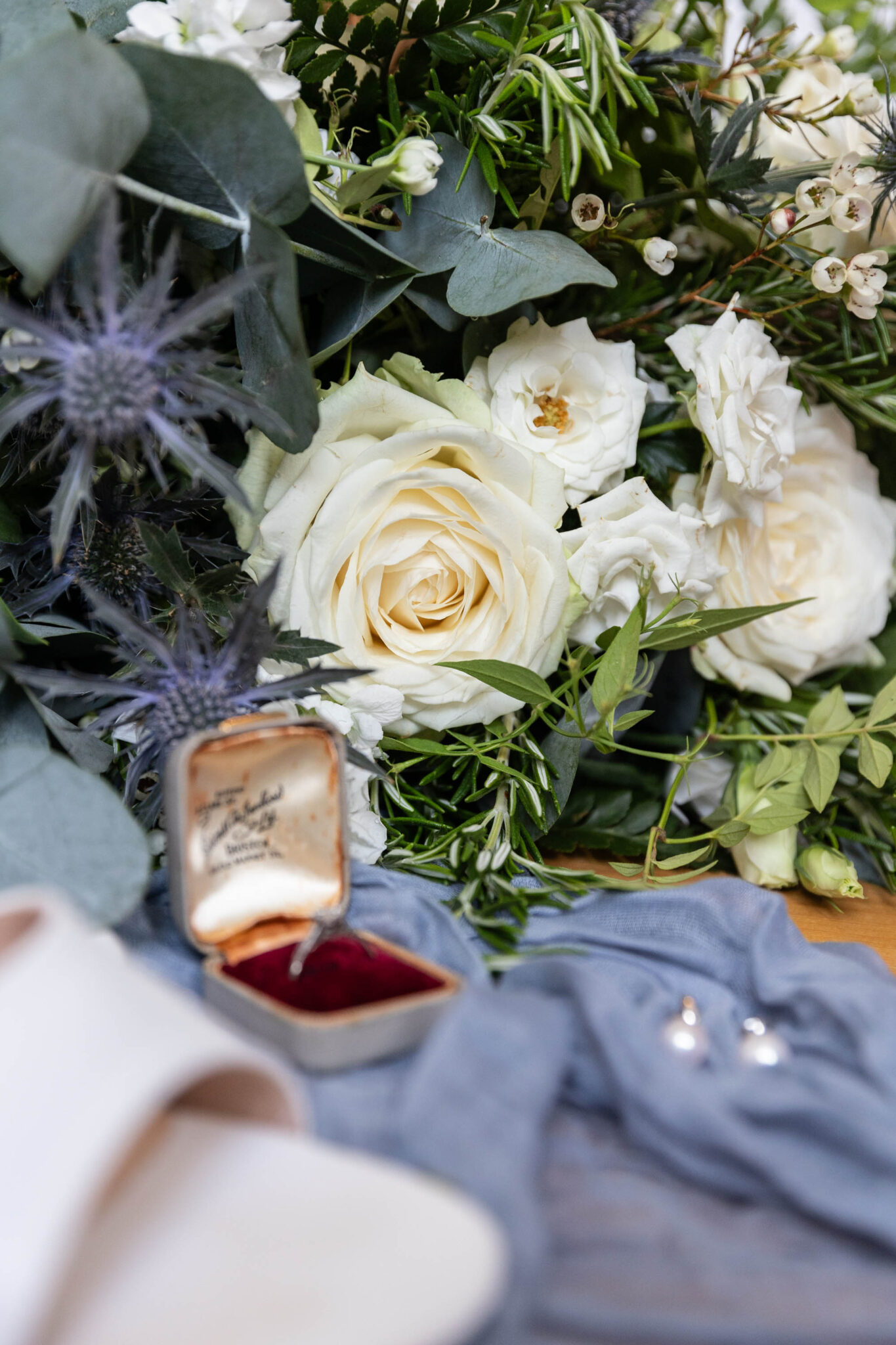 Emma & Matt's Burrow Farm Gardens wedding, with Snapdragon Photography ...