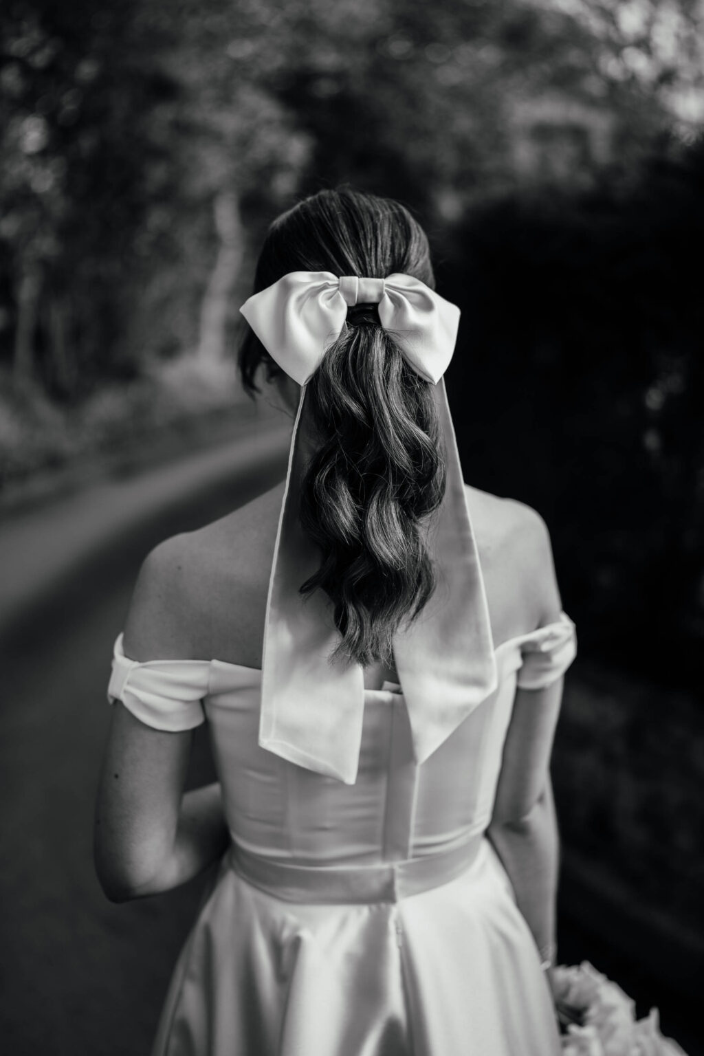 Adam & Jessica's elegant wedding in Lindley, with Joss Denham ...