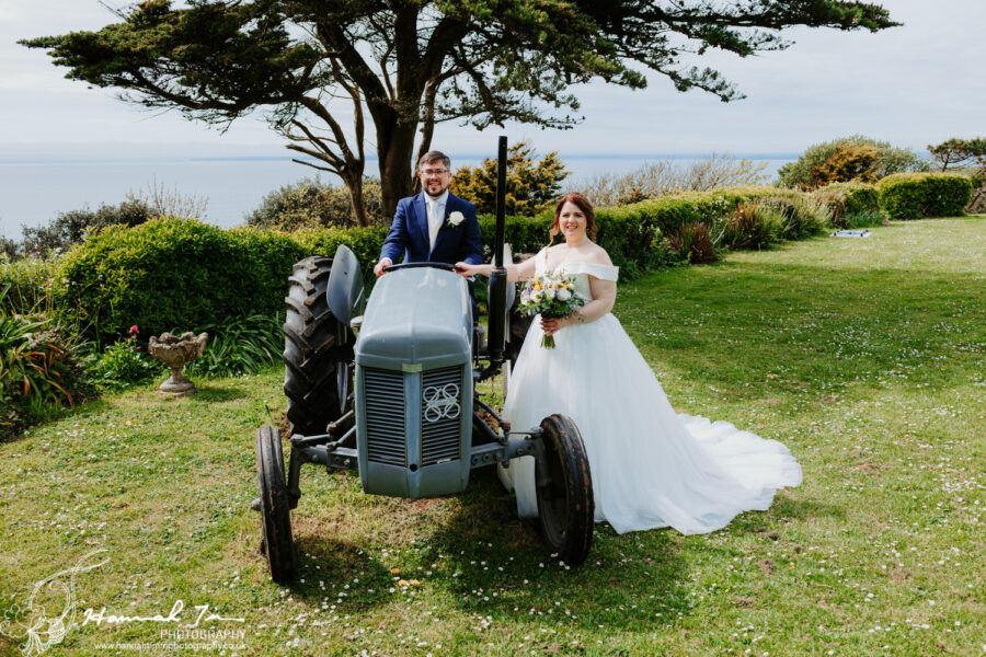 Emily & Jon's gorgeous clifftop wedding in Cornwall, with Hannah Timm ...