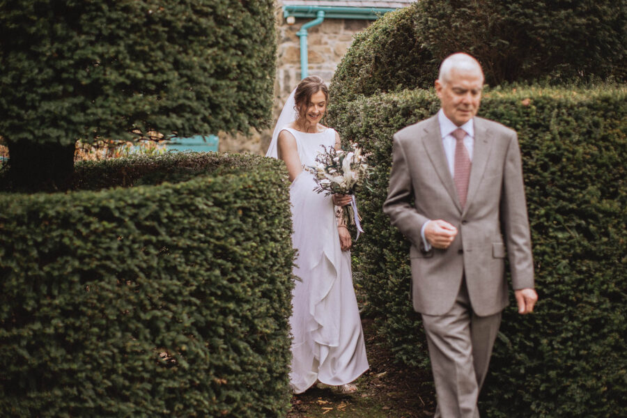 Catrin & James's graceful and beautiful Welsh wedding, with Fox & Bear ...