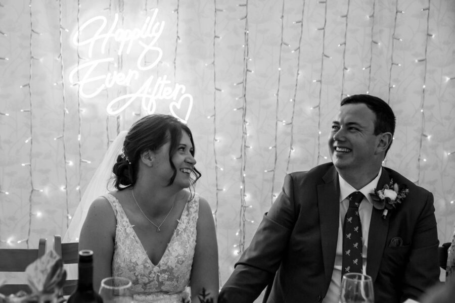 Alex & Gwen's beautiful riverside wedding, with Hannah Larkin Photography - English Wedding