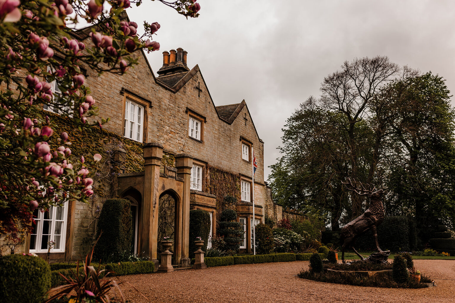 Blooming With Love & Earth-Conscious Style: Sustainable Wedding ...