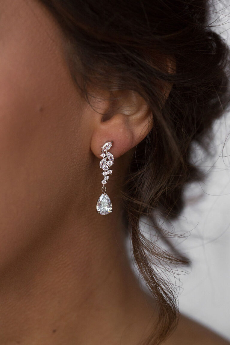 Choosing the Right Bridal Earrings for Your Dress - English Wedding