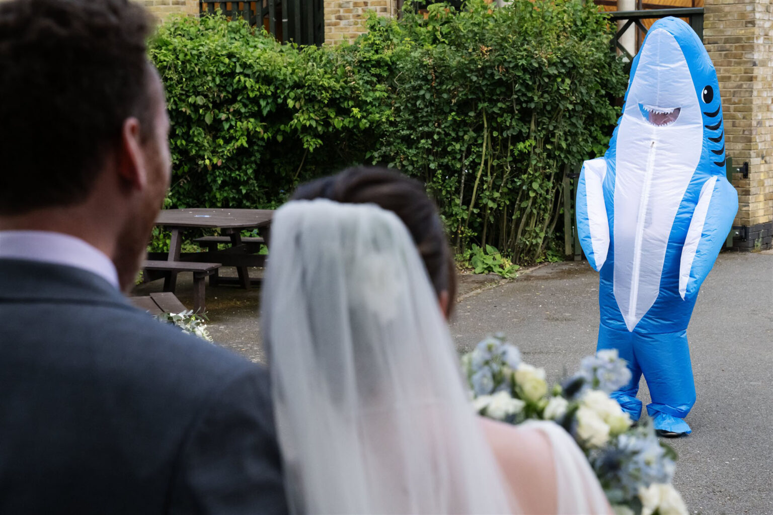 Surrounded by nature: Emma & Jack's Wetland Centre wedding, with Andy ...
