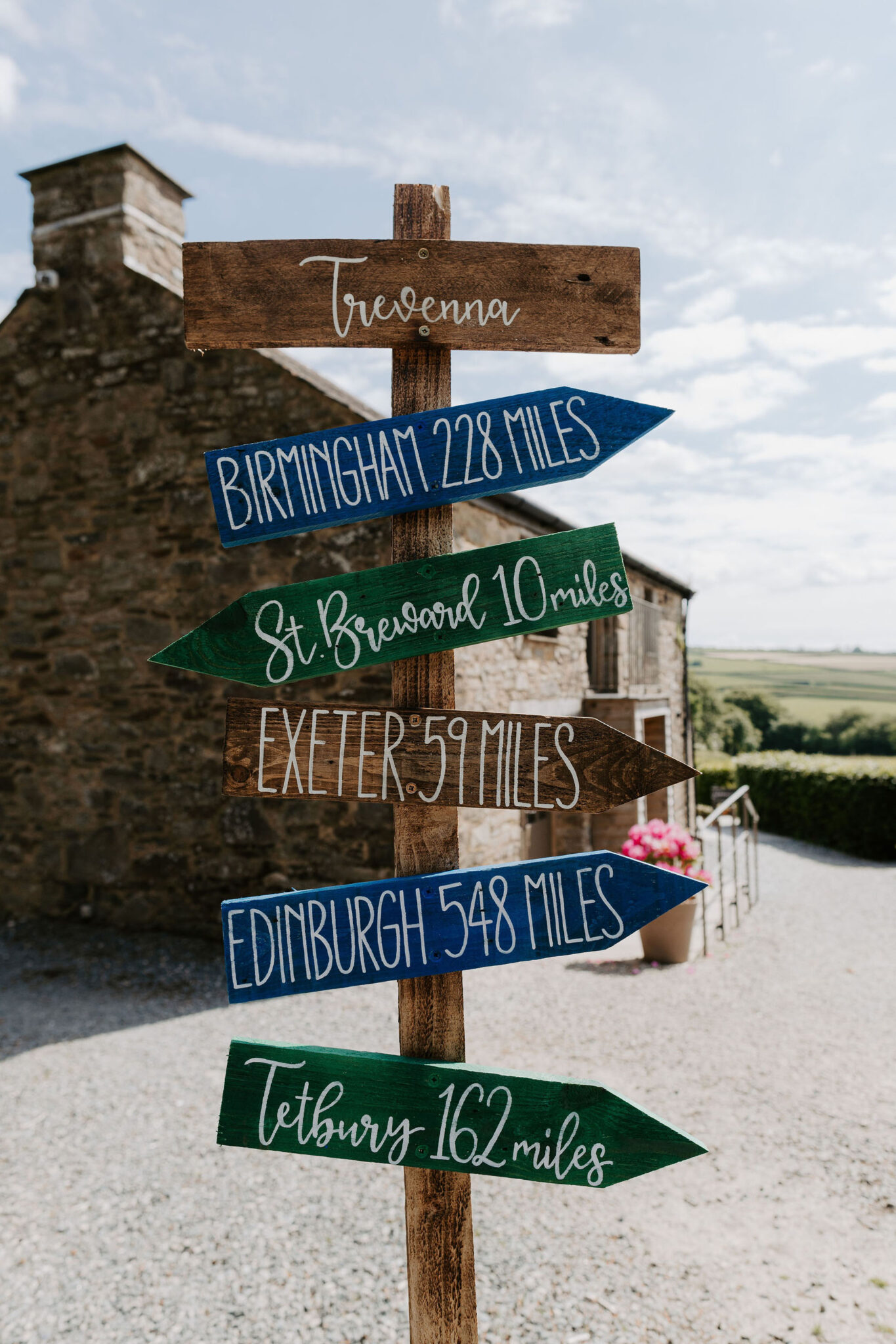Lauren & Ollie's lovely, timeless St Neots wedding, with Hannah Timm ...