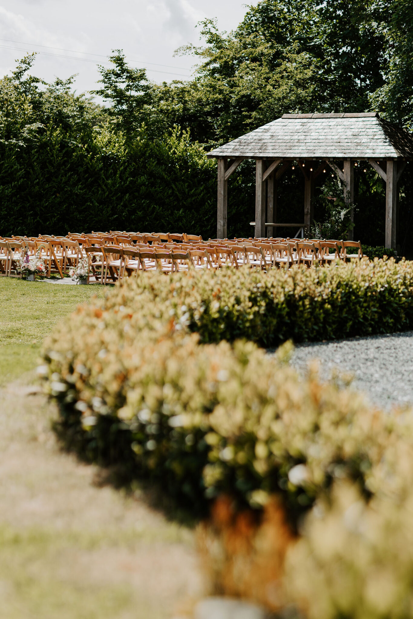 Lauren & Ollie's lovely, timeless St Neots wedding, with Hannah Timm ...