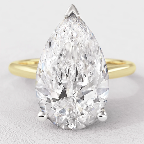 What Diamond Shape Suits Your Hand? - English Wedding