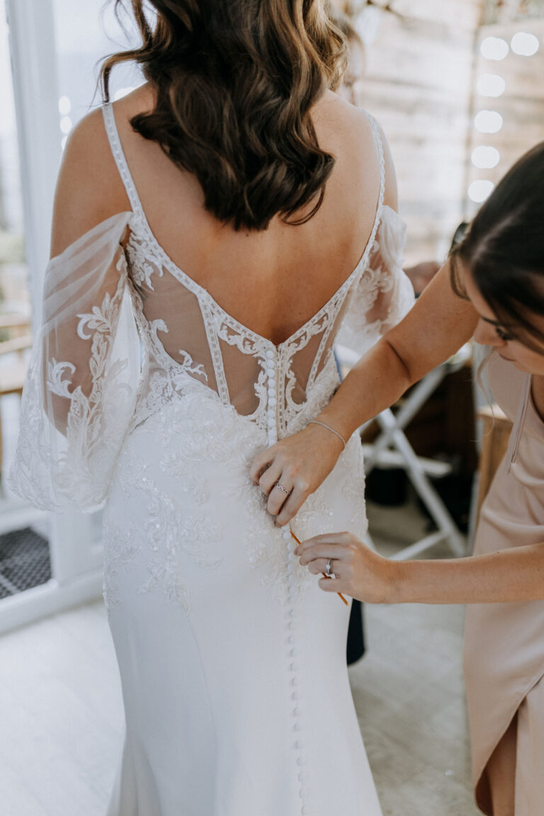 Georgia & Sean's elegant candlelit winter wedding, with Chris ...