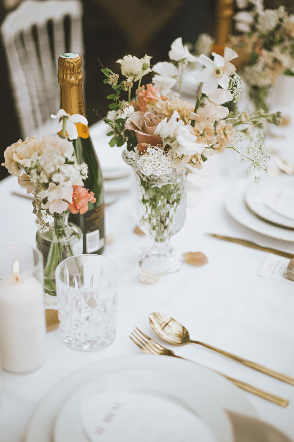 Champagne Romance: French wedding inspiration - English Wedding